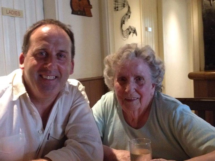 Andrew Lewington-Mawer is fundraising for Alzheimer's Society