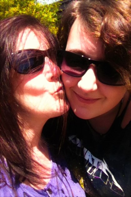 Ellie Vaughan-Lewis is fundraising for Multiple Sclerosis Society