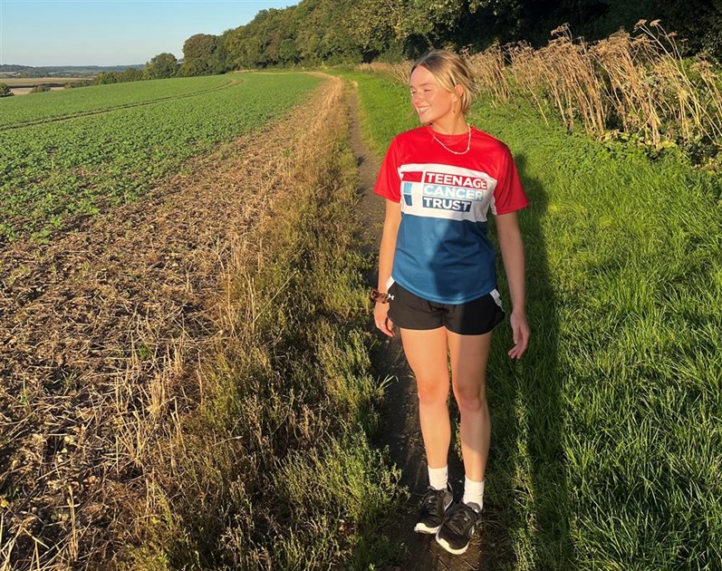 Elle Ward is fundraising for Teenage Cancer Trust