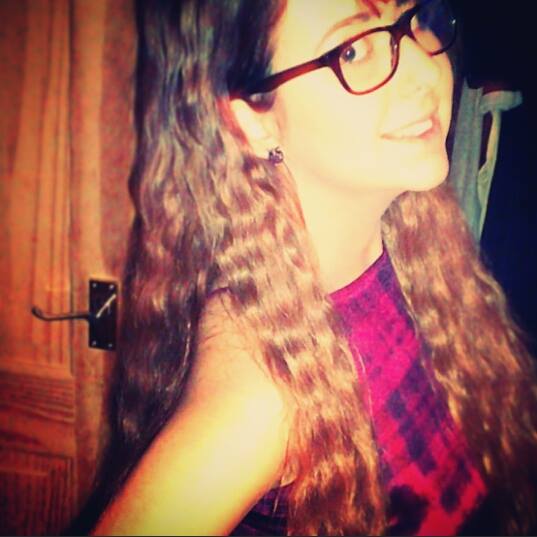 Amber-Louise Davey is fundraising for Cancer Research UK