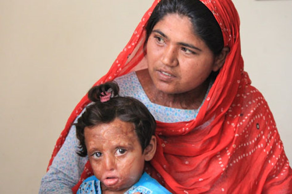 Ambreen Akhtar is fundraising for Islamic Help