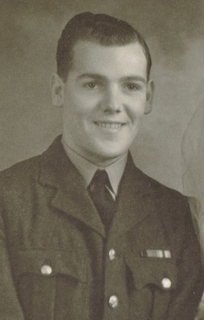 Paul Chipperfield is fundraising for Alzheimer's Society