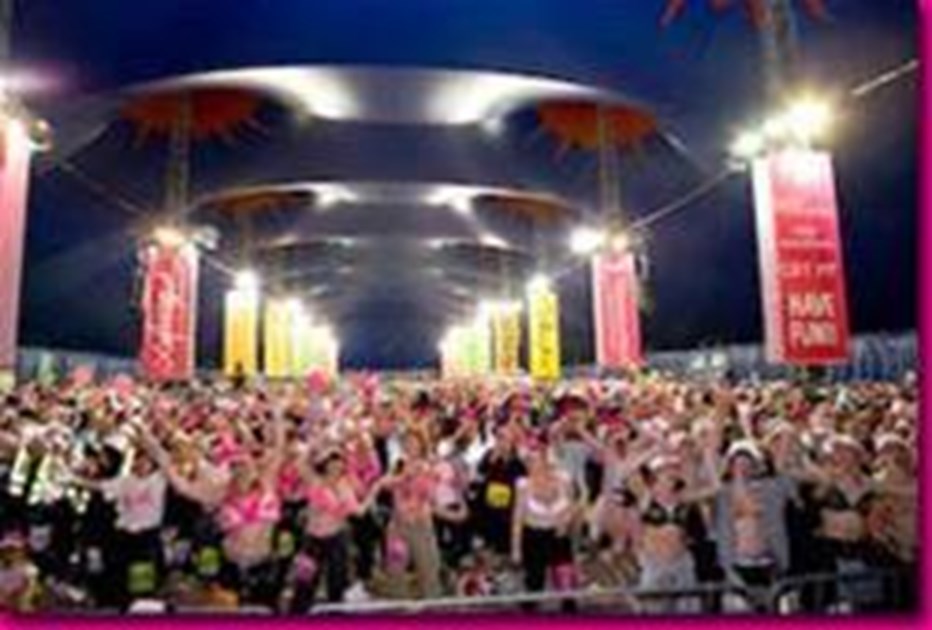Elena Petrou is fundraising for Walk the Walk