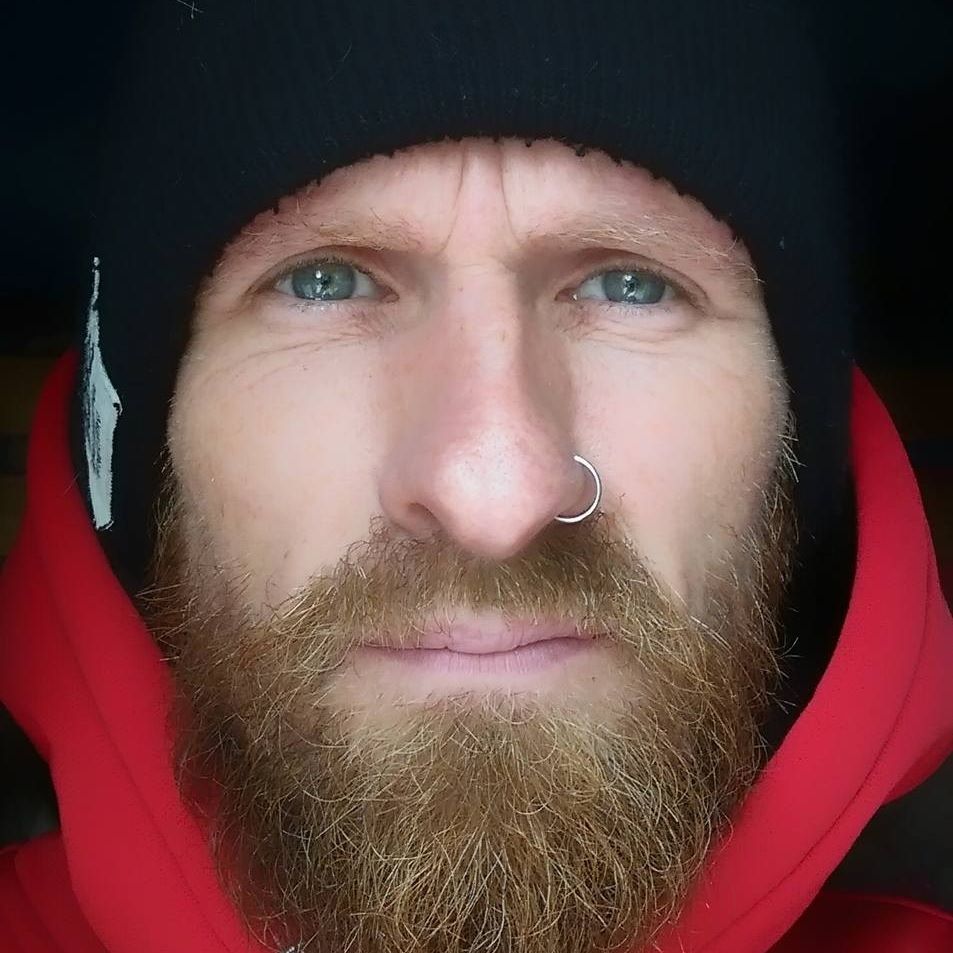 michael acord is fundraising for The Rowans Hospice