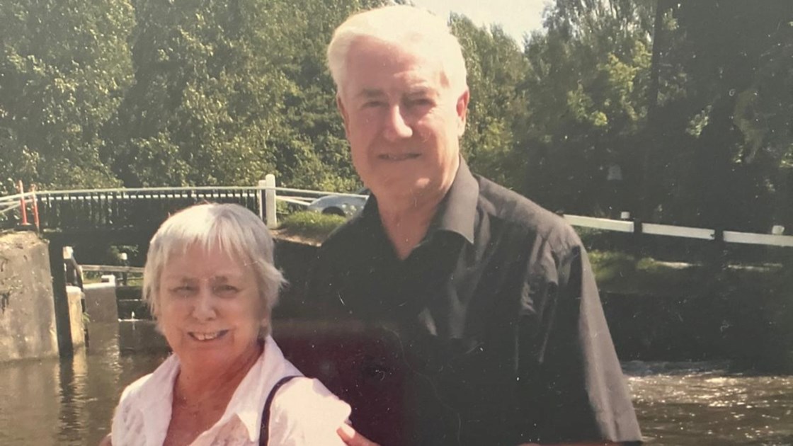 Andrew Crew is fundraising for Alzheimer's Society