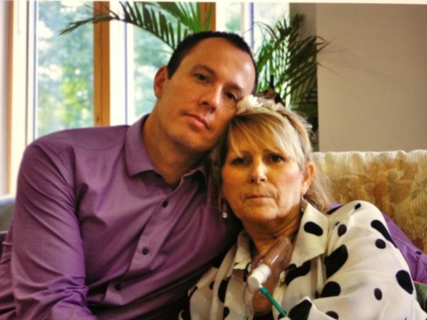 Neil Pratt is fundraising for The Rowans Hospice