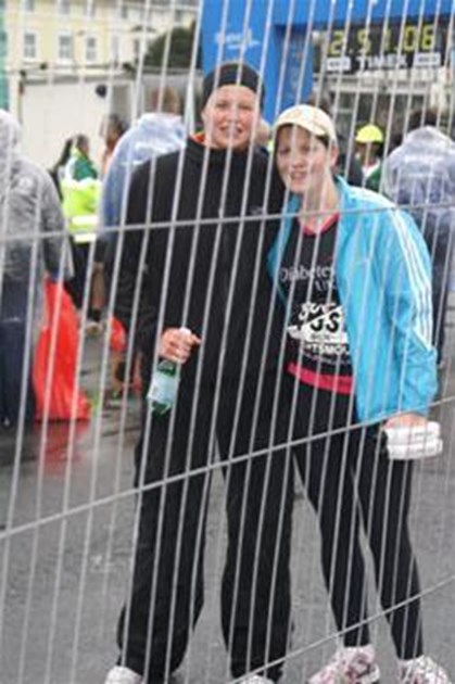 Elizabeth Blakemore is fundraising for Breast Cancer Care