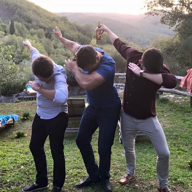 Elliot Burnett is fundraising for Alzheimer's Research UK