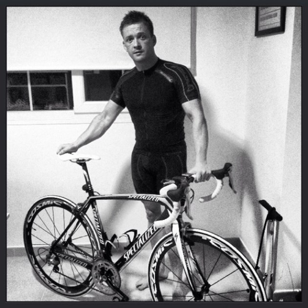 Stuart Roe is fundraising for British Heart Foundation