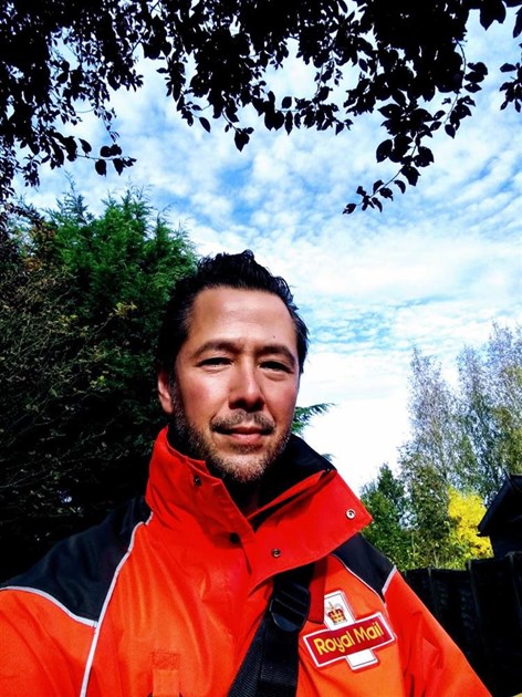 Stephen Ralph is fundraising for Mind