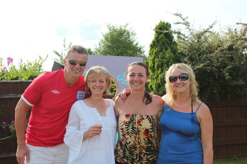 Eleanor Barry is fundraising for Cancer Research UK