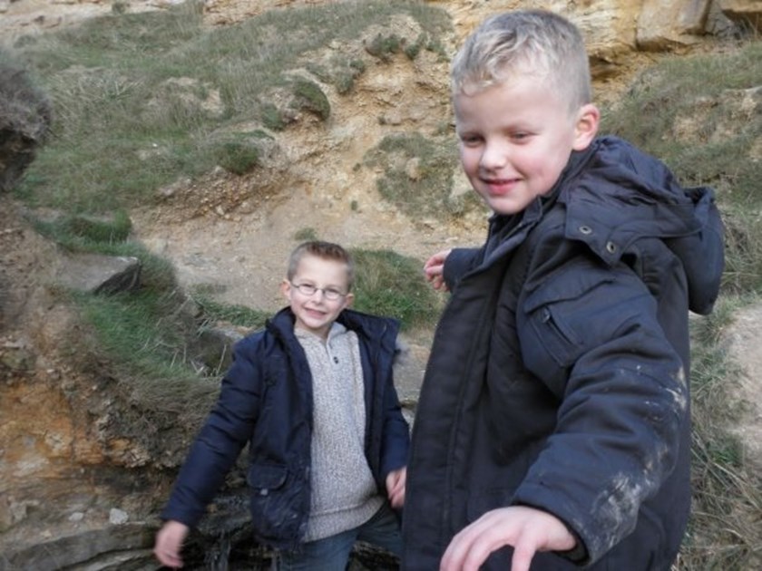 Stuart Whitfield is fundraising for Meningitis Research Foundation