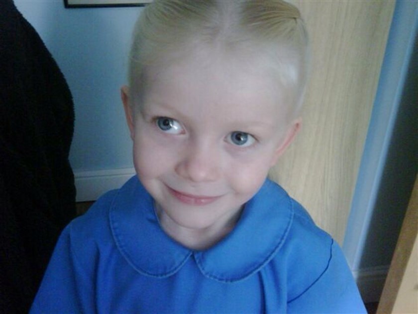 Emma Haworth is fundraising for Cancer Research UK