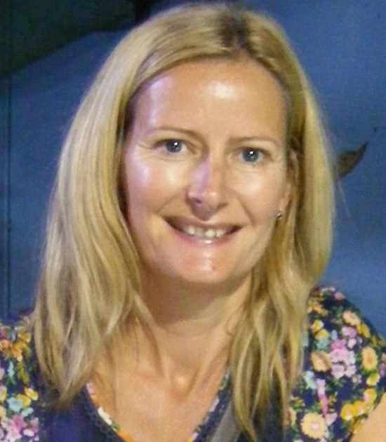 Hayley Barber is fundraising for Cancer Research UK