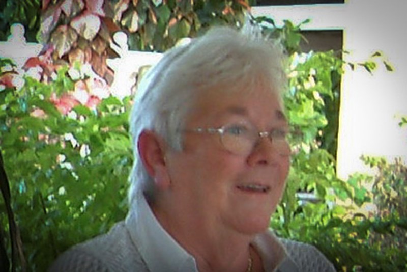 Lynn Astle is fundraising for Cancer Research UK