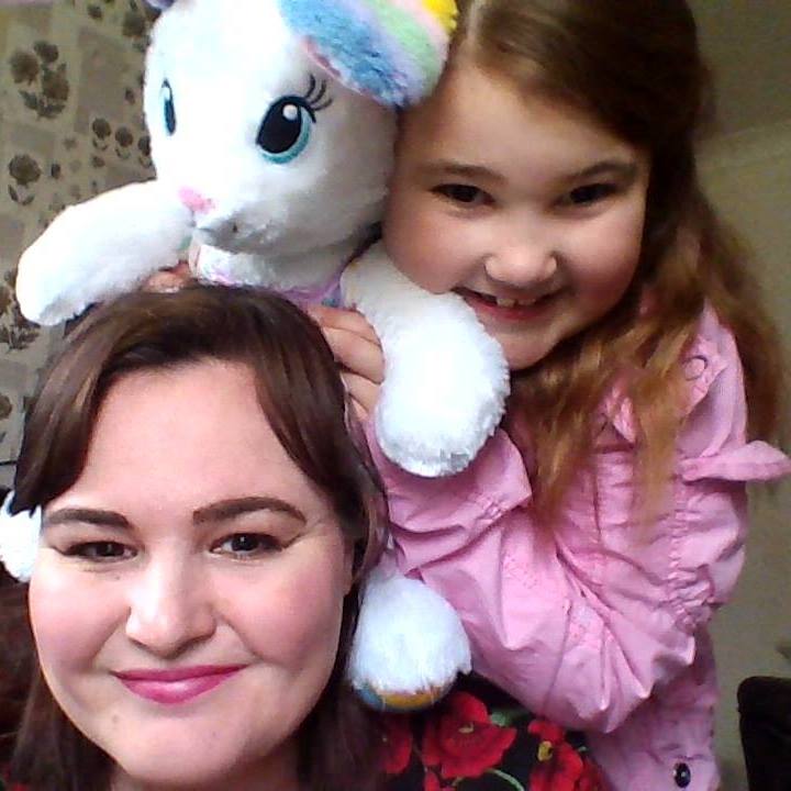 Anna-Marie Thompson is fundraising for Shelter