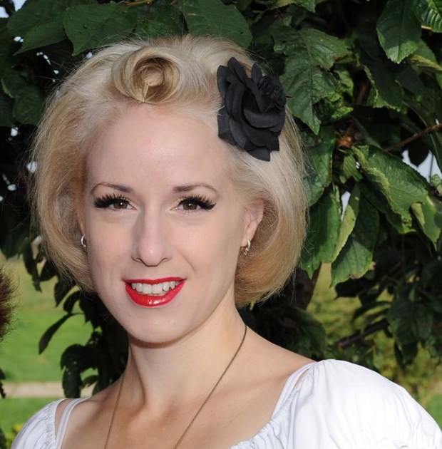 Gemma Clarke is fundraising for Macmillan Cancer Support