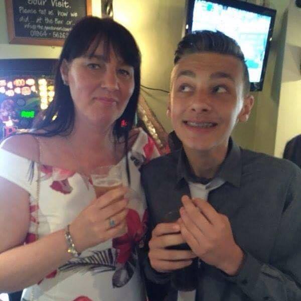 Victoria Agius is fundraising for Young Lives vs Cancer