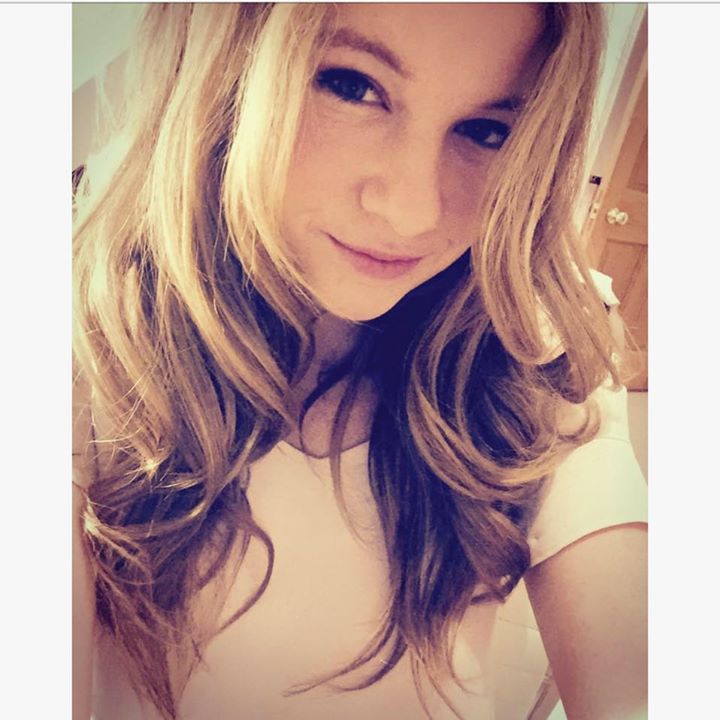 Flora Cameron watt is fundraising for The Mulberry Bush