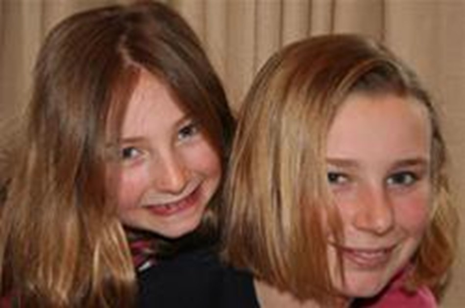 Angela Rowley is fundraising for Cancer Research UK