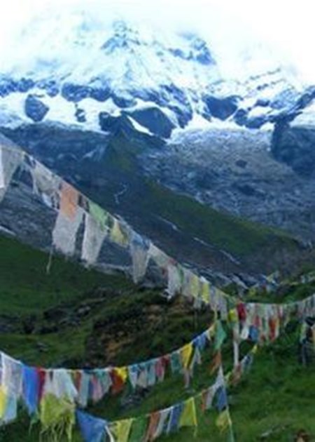 Stephanie Mansell is fundraising for Future For Nepal