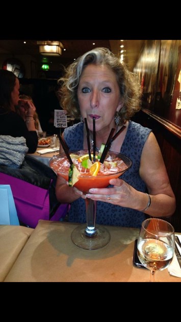 laura faint is fundraising for Roy Castle Lung Cancer Foundation