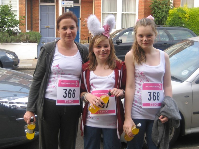Rachel Pickering is fundraising for Cancer Research UK