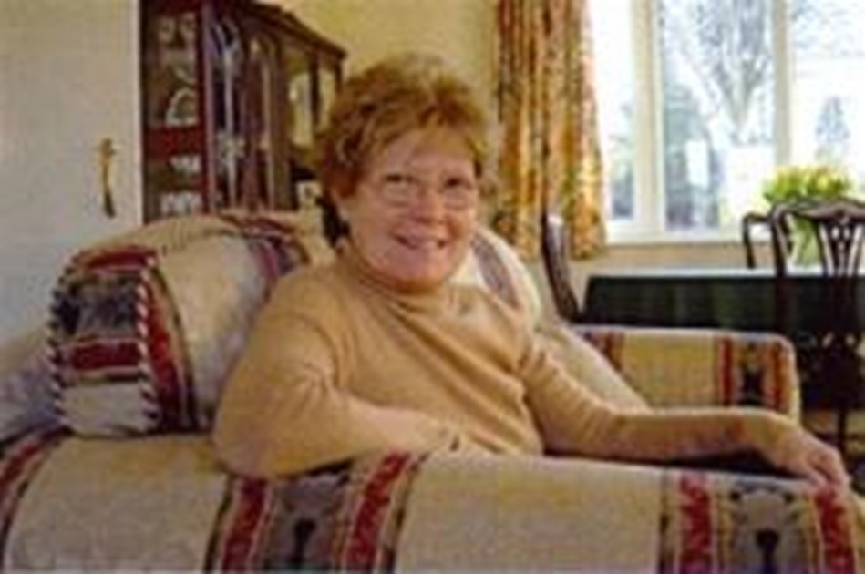 Dawn Middleton is fundraising for Cancer Research UK