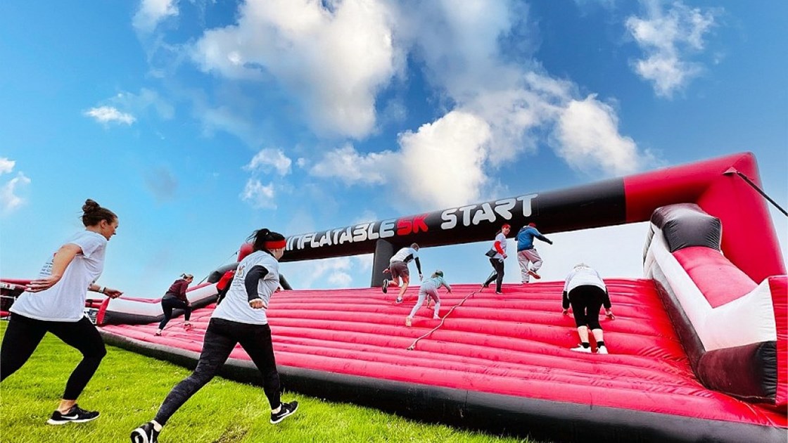 Brandon Thacker is fundraising for Douglas Macmillan Hospice