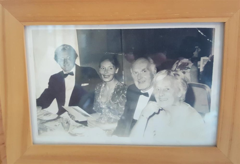 Elizabeth Marsden is fundraising for Alzheimer's Society