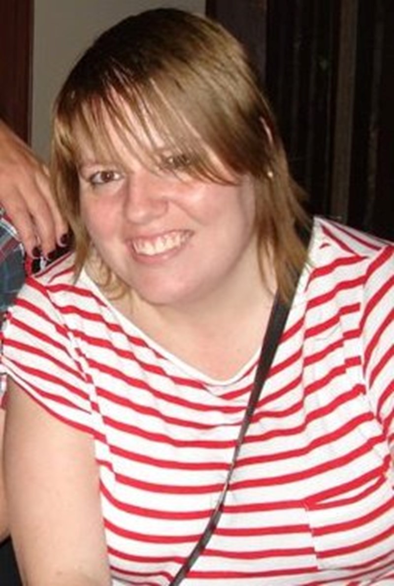 Holly Griffiths is fundraising for Aspire