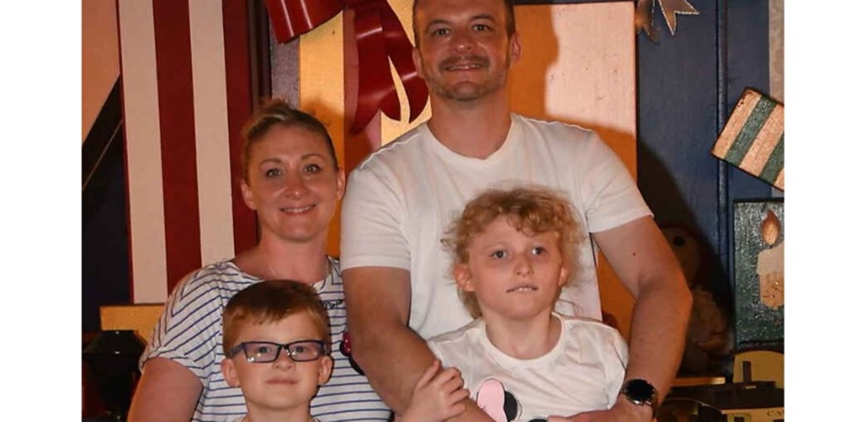 Andrew Stapleton is fundraising for Tree of Hope