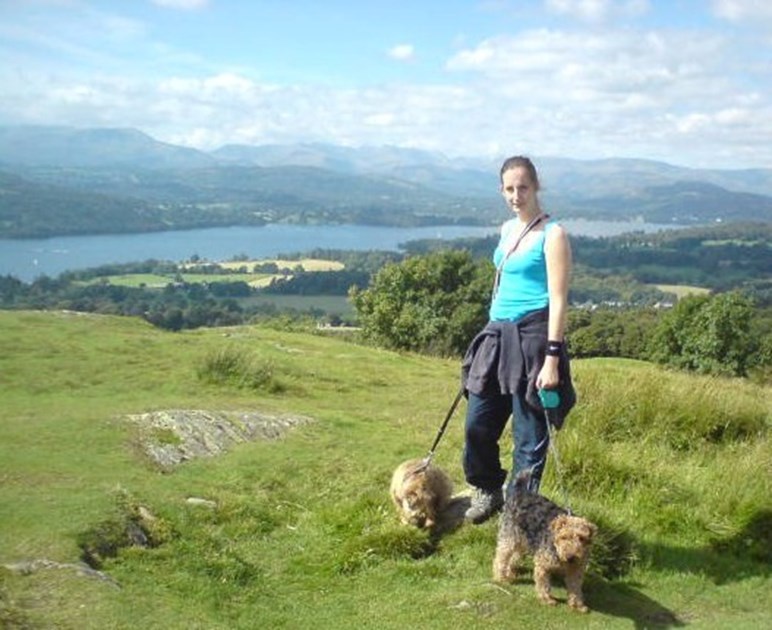 Amy O'Toole is fundraising for Macmillan Cancer Support