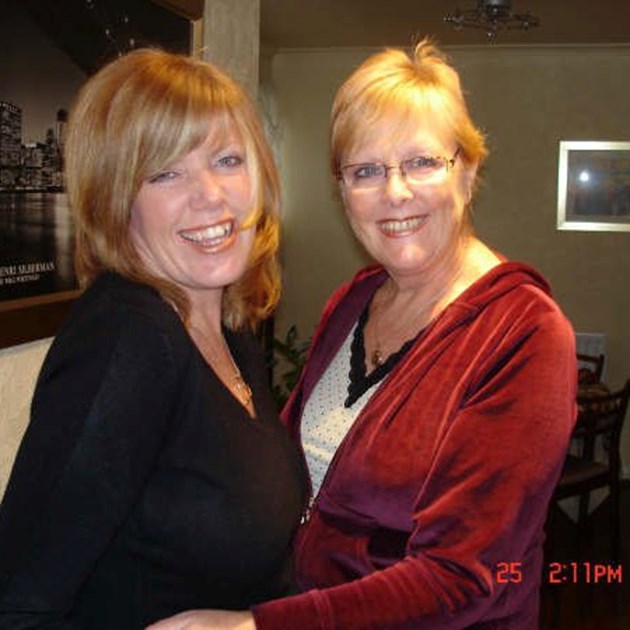 Joanne Howell is fundraising for St Giles Hospice