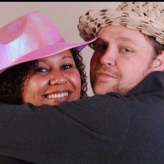 Craig & Rebecca Amos is fundraising for Mary Ann Evans Hospice