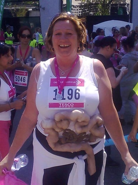 Sarah Rose is fundraising for Macmillan Cancer Support