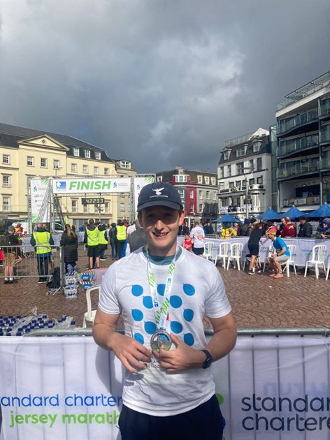 Charlie Taylor-Kroll is fundraising for Balloons