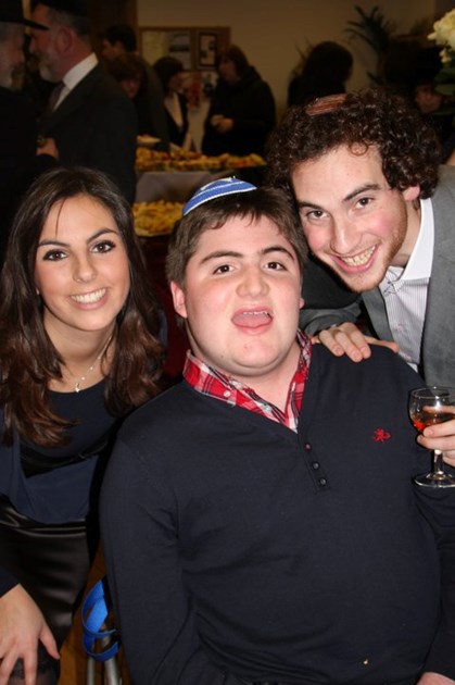 Jonathan Spitzer is fundraising for Camp Simcha