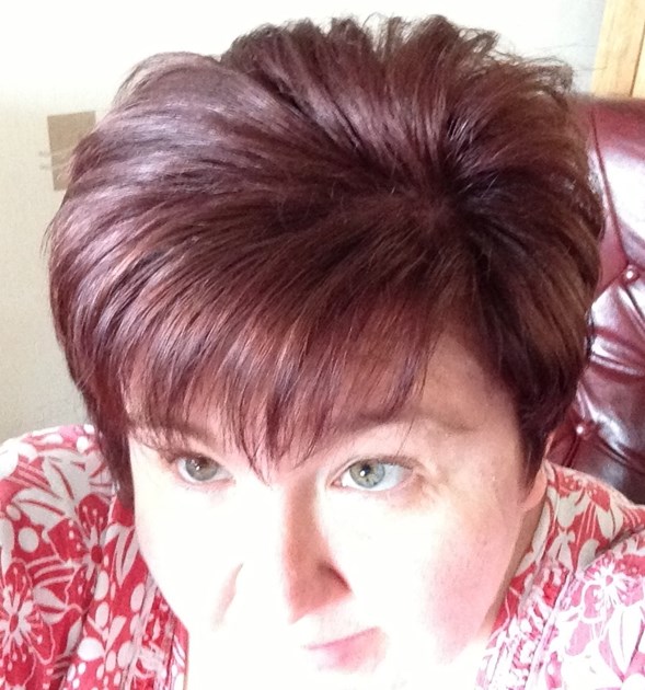 Lynn Court is fundraising for Cancer Research UK