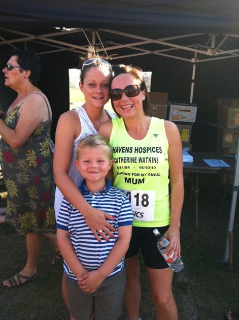 Siobhan Sinclair is fundraising for Havens Hospices