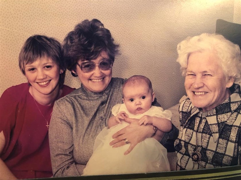 Cheryl Saunders is fundraising for Alzheimer Scotland