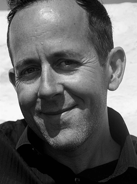 Simon Nelson is fundraising for Southern Hospice Group