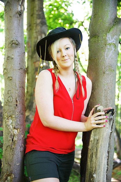 Zoe Currell is fundraising for Sue Ryder