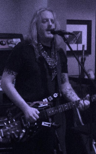 Mark Emsley is fundraising for Cancer Research UK