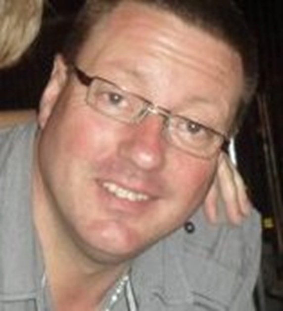 Bryan Crow is fundraising for Willen Hospice