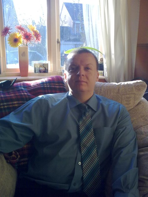 johnny booker is fundraising for Meningitis UK