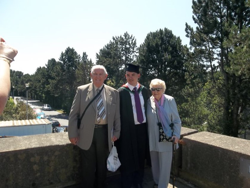 Owain Thomas is fundraising for Cancer Research UK