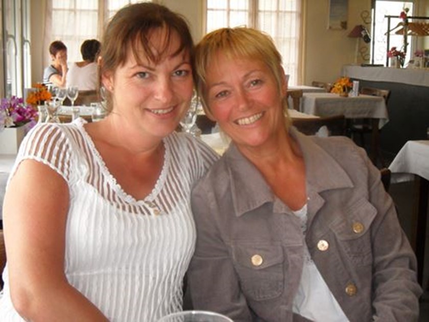 Janet English is fundraising for Cancer Research UK