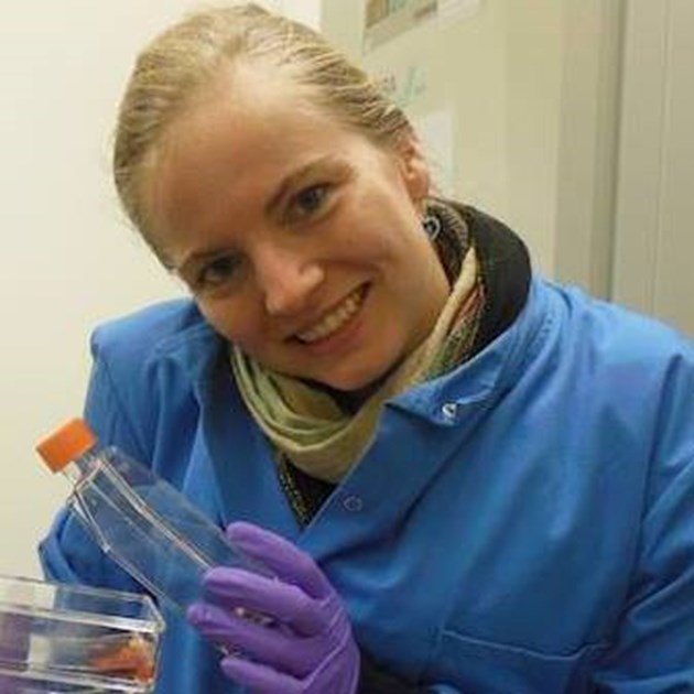 Elke Van Oudenhove is fundraising for Cancer Research UK