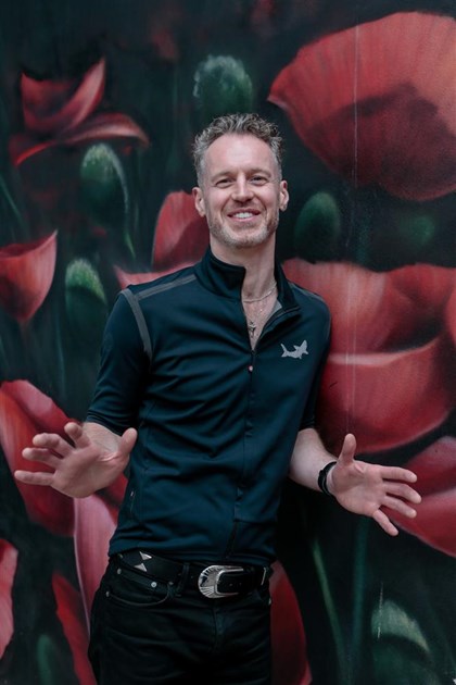 Gregory Holmes is fundraising for Cancer Research UK